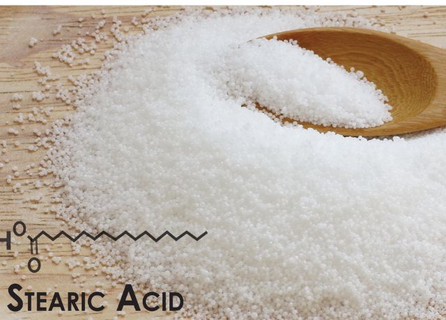 Shree Sai Multitraders - Top Dealer of Stearic Acid in Delhi